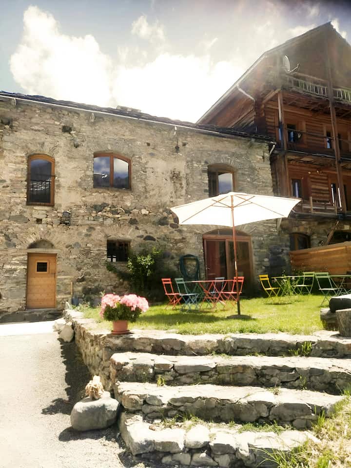 Casa-salon Bella Ciao Suite Pour 5 Personnes - Molines-en-Queyras