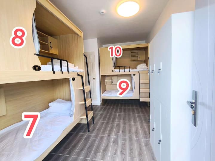 女生宿舍10号床可以走路去finance Center 和Micronesia Mall靠近机场 - Guam