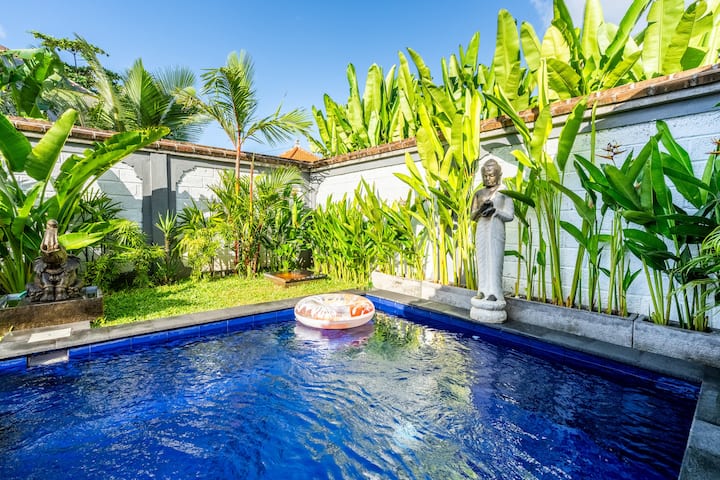 Cozy Villa 1 Br In Seminyak - 庫塔