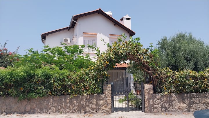 Ozanköy’de ÖZel Havuzlu Villa - Kyrenia