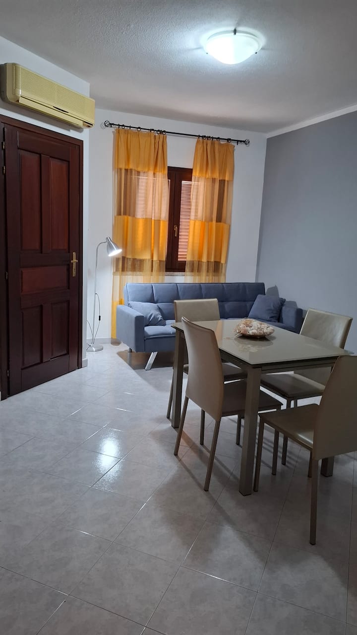 Olbia 4 Posti Con Parking 2 Moto - Olbia