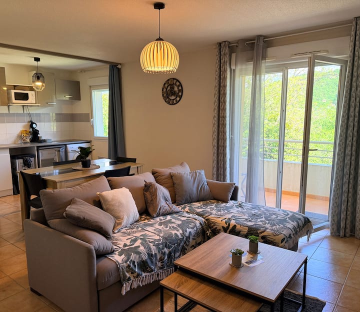 Appartement Calme Avec Balcon Et Parking Sécurisé - Sisteron