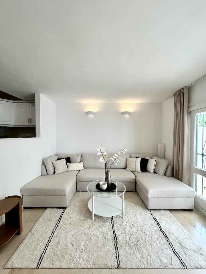 Elegant 1br Apt | 7 Min Walking To Beach - Benahavís