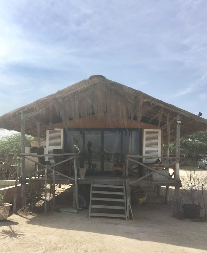 Maison Les Pieds Dans L’eau à Foundiougne - Sénégal