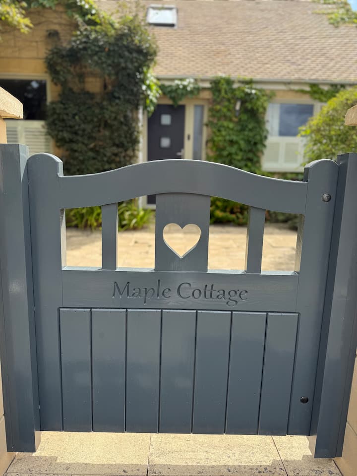 Maple Cottage - Bourton-on-the-Water