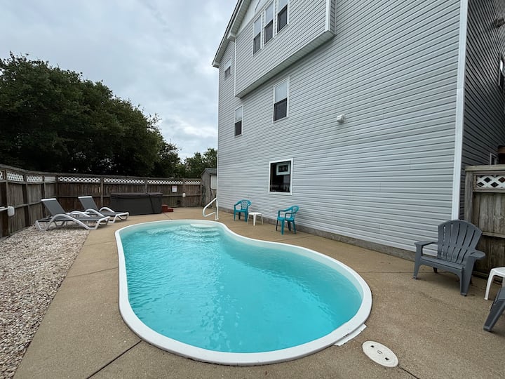 Duck | Pool |Oceanside | 4br  Top 2 Floors Of Home - Duck, NC