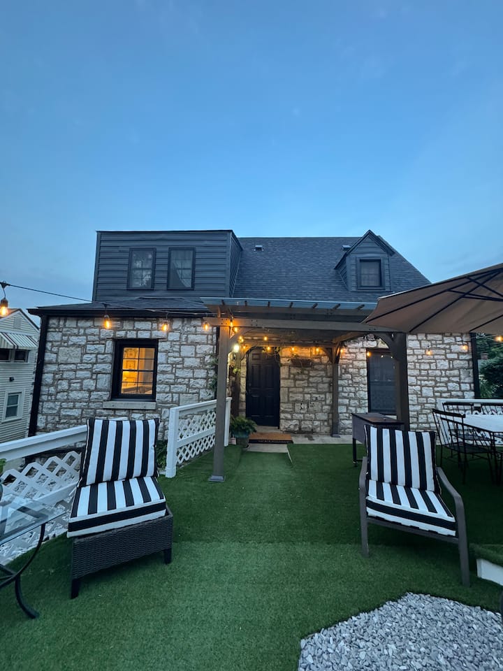 The Dutch Cottage On Woodland - Frankfort, KY
