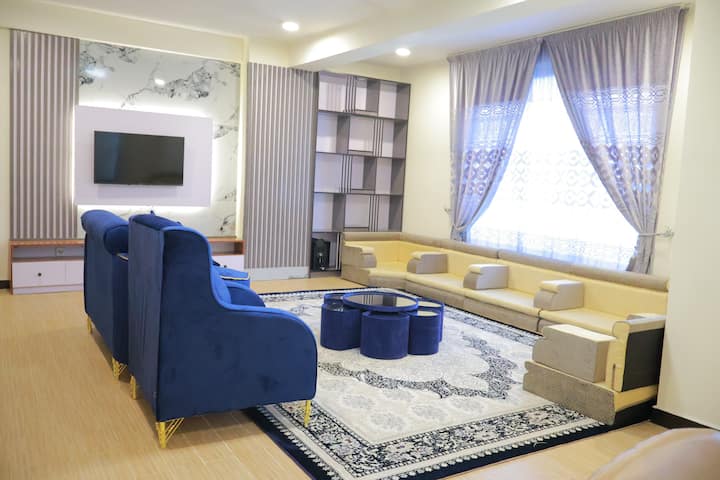 Spacious 5br Duplex Apartment In Bole - Addis Ababa