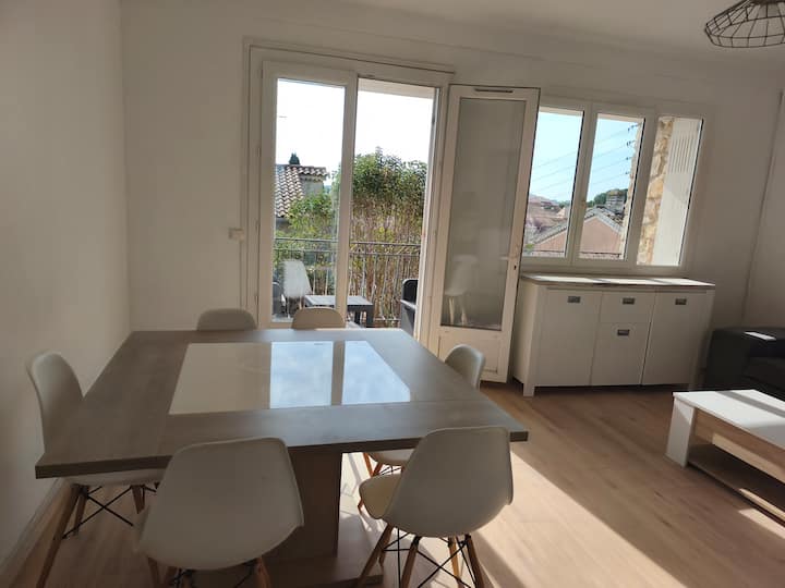 Le Repaire & Le Balcon Du Rocher, 2 Logements En 1 - Le Pradet