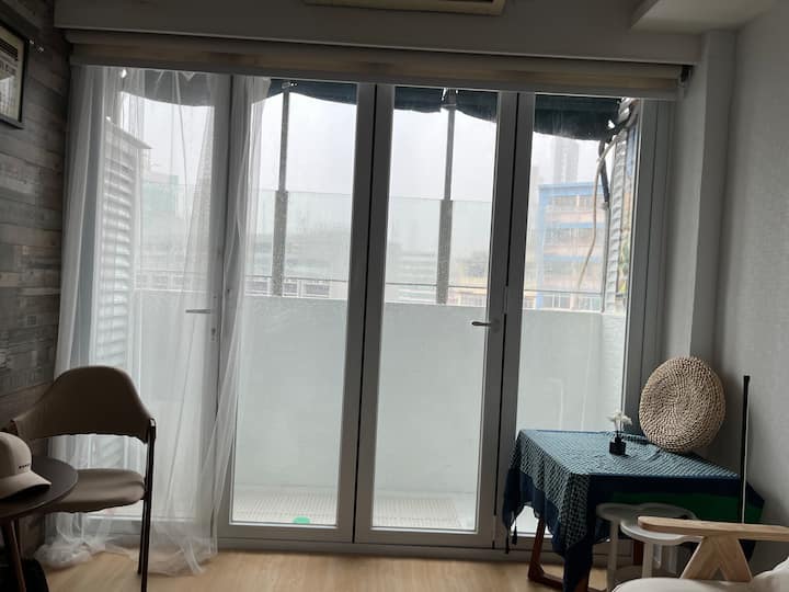 Prince Edward, 1 Mins Dining & Transportation.（%） - Tsuen Wan