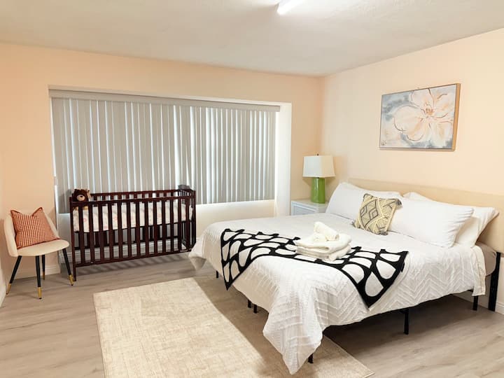 Family-friendly 4br/3ba · Easy Freeway Access - West Covina, CA