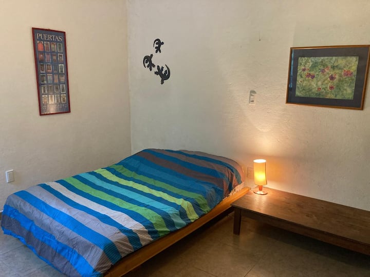 Hermosa Casa Rústica Gran Jardín - Jiutepec