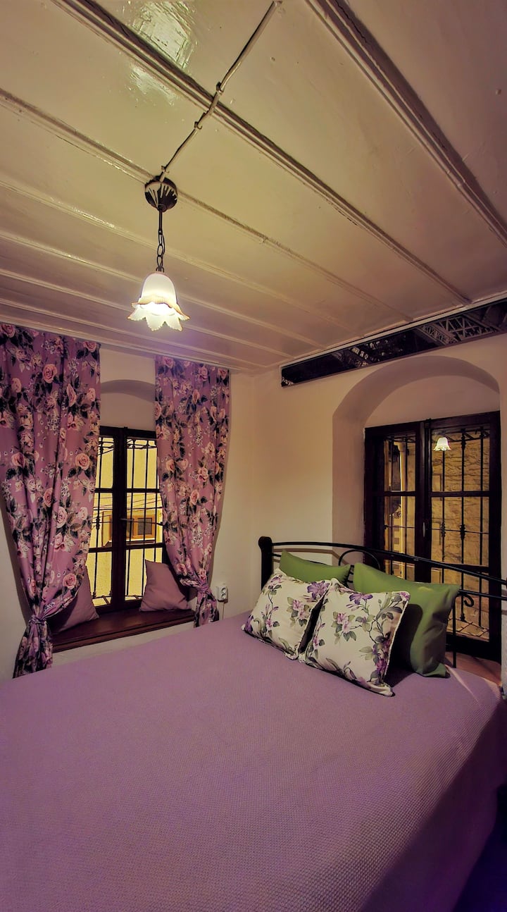 Rum Evi 1. Kat - Ayvalık