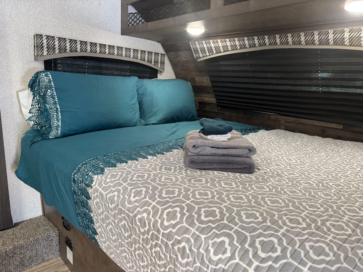 Glamping In The City - Arlington, TX