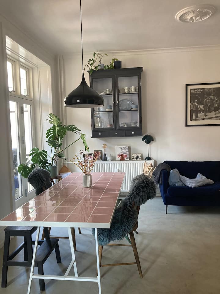 120 Kvm. På Vesterbro Med To Altaner - Copenhagen