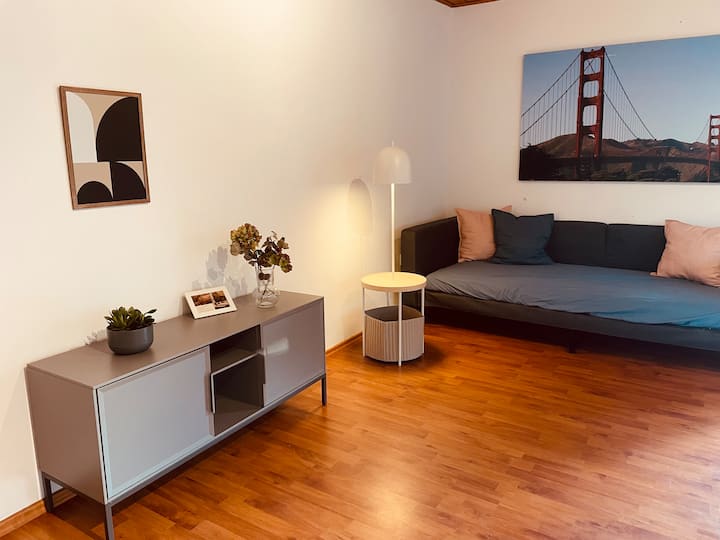 Wohnung Im Landhaus – Mit Terrasse & Bachlauf - Weinheim