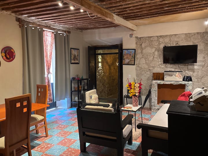 Hermosa Casa Colonial Céntrica Cómoda De 2 A 5 Pax - Guanajuato