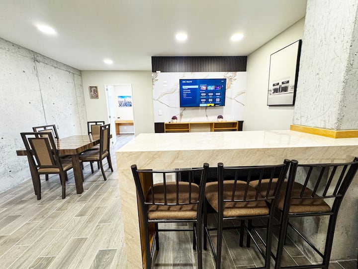 Tu Estancia En El Corazón Histórico De Monterrey - Monterrey