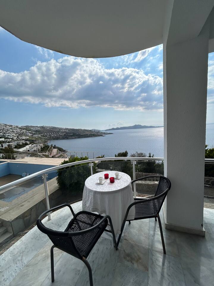 Mükemmel Deniz Manzarası .Denize 300 Metre - Bodrum