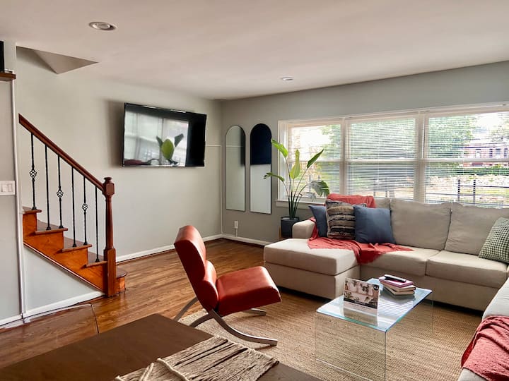 Easy Path&bus Access- Nyc| Parking Free+deck - Brooklyn, NY