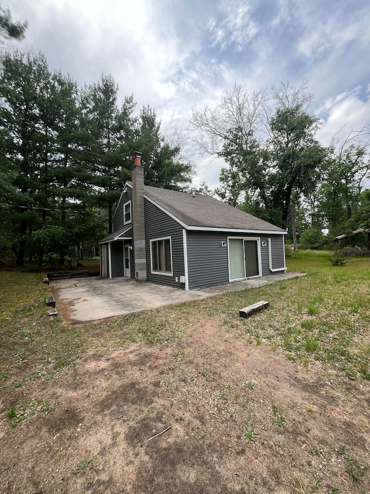 The South Crosby Cabin - Baldwin, MI