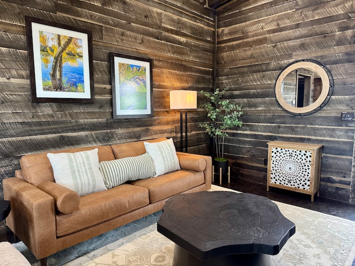 Pinion Pine Chalet #15 - Near River, Wi-fi, A/c - Harriman State Park, Island Park