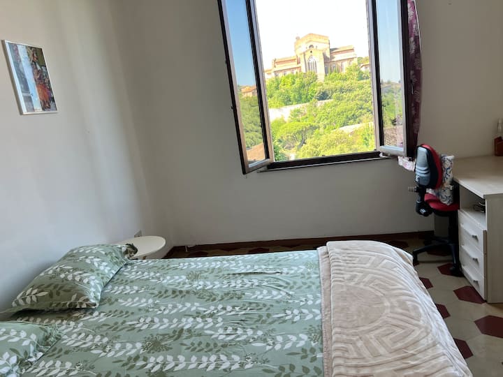 You Can Have Access To Kitchen - Siena