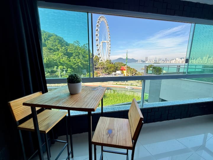 Studio Vista Mar,roda Gigante E Estrada Da Rainha - Balneário Camboriú