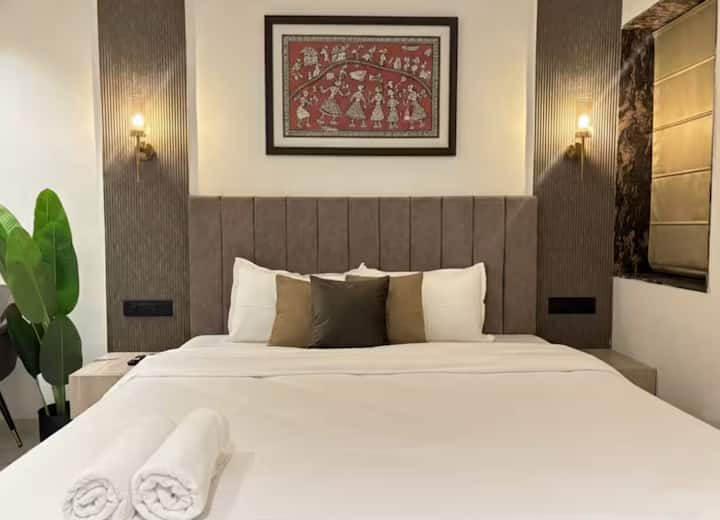 “Kashi Vishwanath City Center ”Lavish Stay - Varanasi