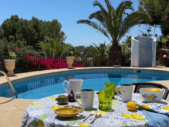 Villa Separate Apartament In Alfas Del Pi - Costa Blanca