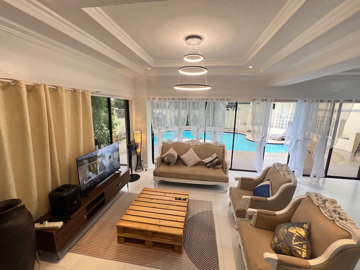 4br Tipolo Rest House W/sauna Billiards Hockey - Taytay