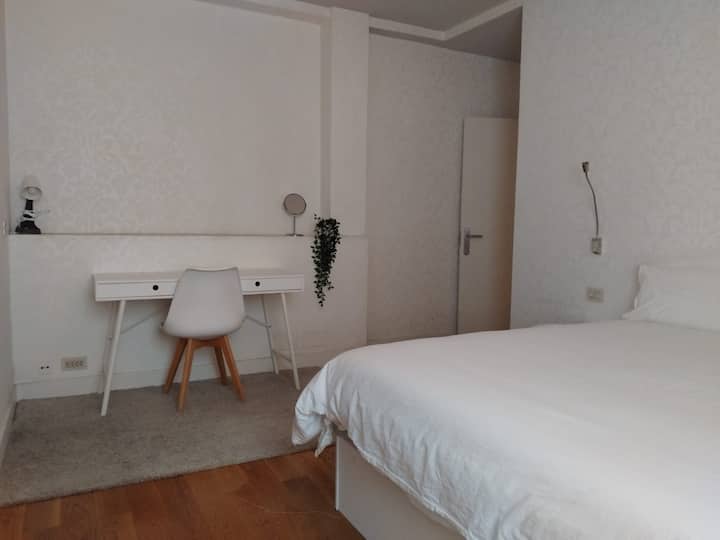 Habitación En El Casco Antiguo - Bilbao