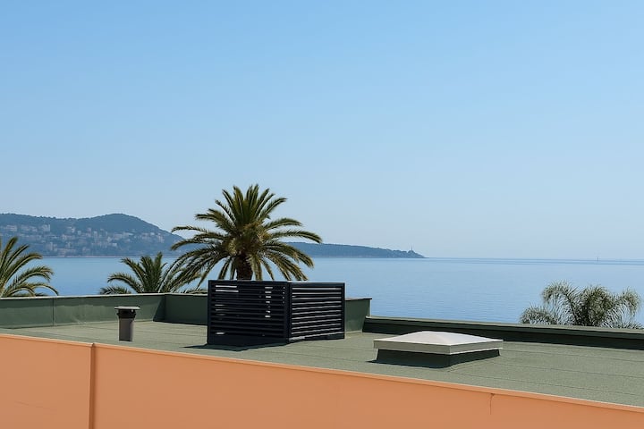 Appartement Sur La Promenade Des Anglais - Nice