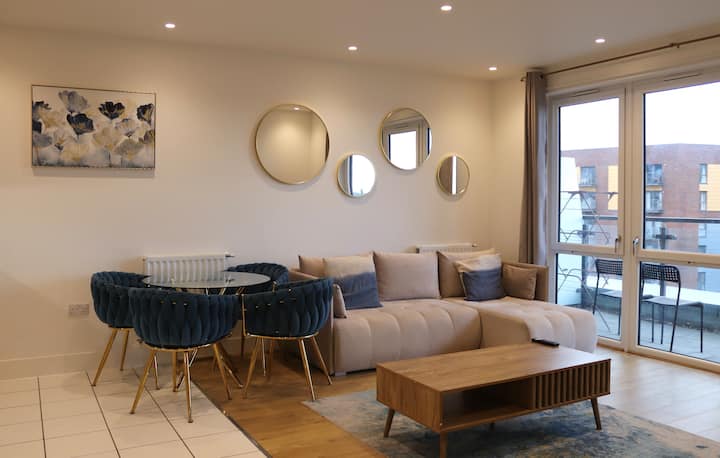 Itchen River View Flat | City Centre | Long Stays - Beaulieu