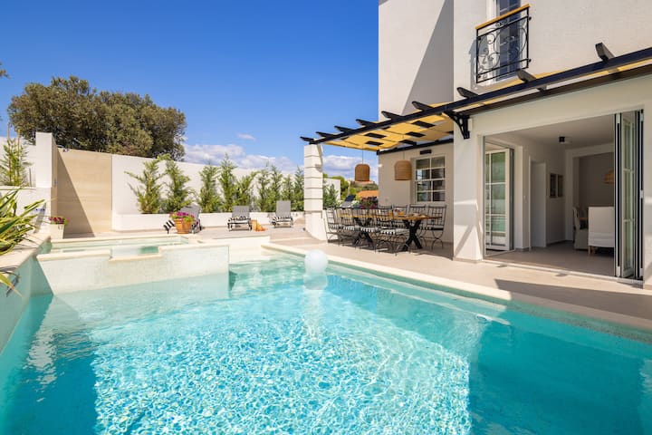 Villa Leylandii Ražanj Rogoznica - Rogoznica