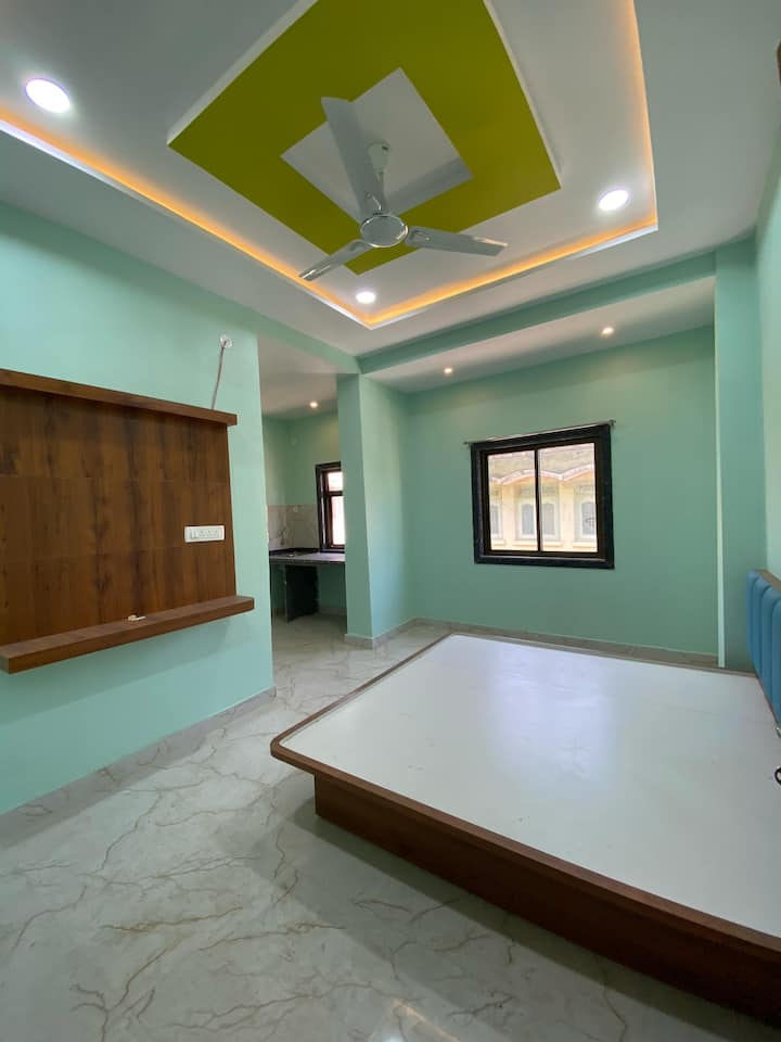 Ghoshi Building - Sagar