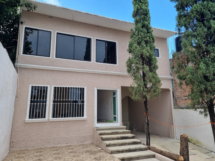 Casa Amplia, Con Buena Ubicación - Tuxtla Gutiérrez
