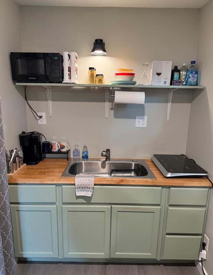 Twin Oaks Den: Nurses, Mil, Wfh & More! - Fayetteville, NC