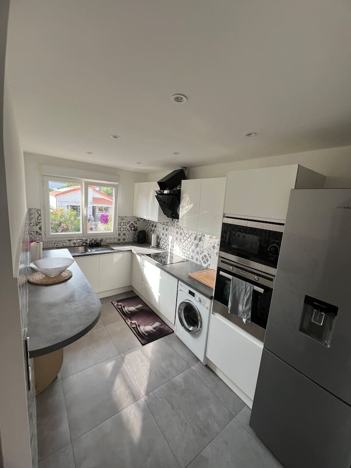 Logement à Proximité De La Plage - Villeneuve-Loubet