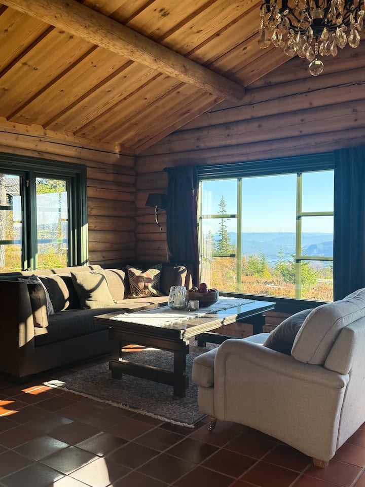 Tømmerhytte Med Panoramautsikt 890 Moh. - Norway