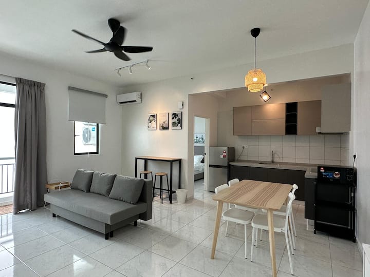 Homestay@studio#4pax@queenbays@ftz@spice Arena@usm - Bayan Lepas