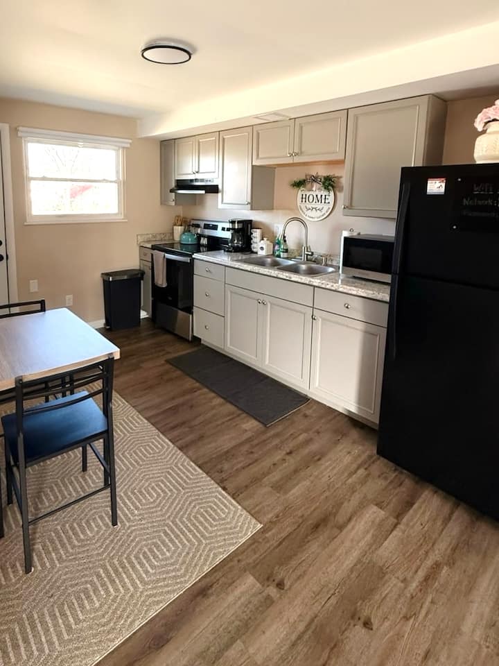 Cozy Retreat | Near Wpafb & Beavercreek - Holiday Valley, OH