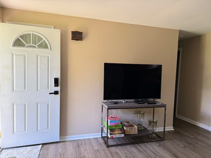 Cozy Retreat | Near Wpafb & Beavercreek - Yellow Springs, OH