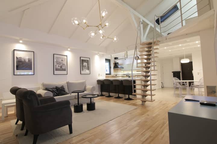 Elite Edge Zagreb - Zagreb