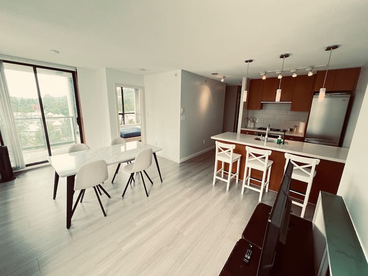Axis Peak: Entire Private Condo Unit - Coquitlam