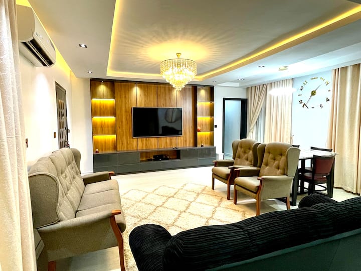 Modern 3 Bed Near Eko Hotel - Lagos