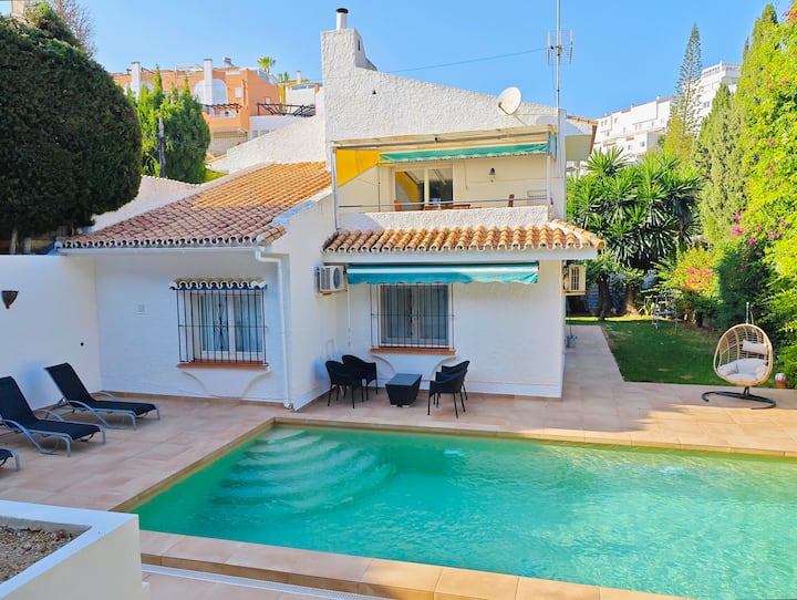 Casa Con Piscina Privada En Fuengirola - Fuengirola
