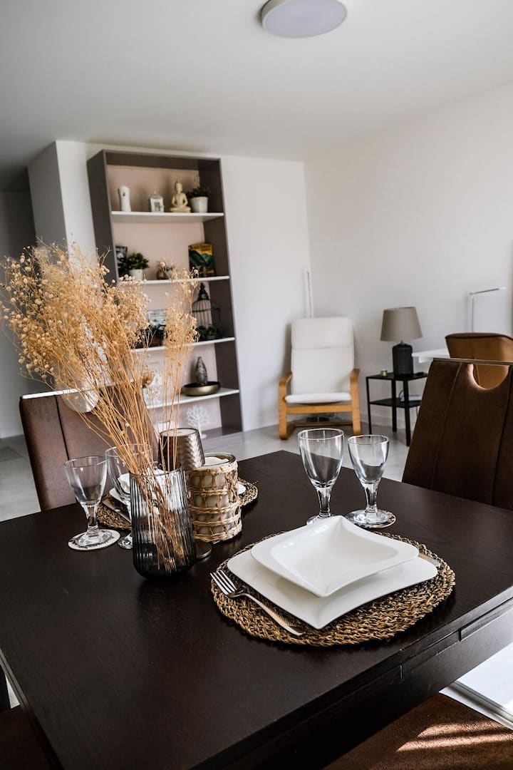 Ruhig Zentral,74qm,kingsize Boxspringbett,balkon - Offenburg