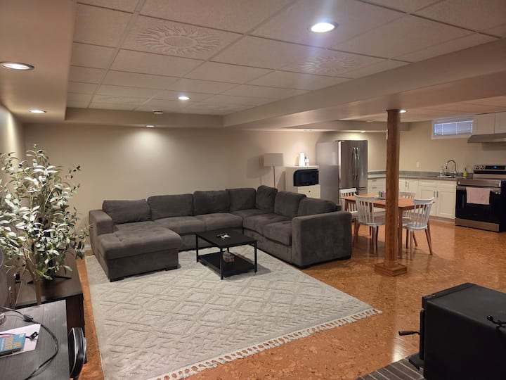 Stay Yk : Downtown Guest Suite - Great Slave Lake