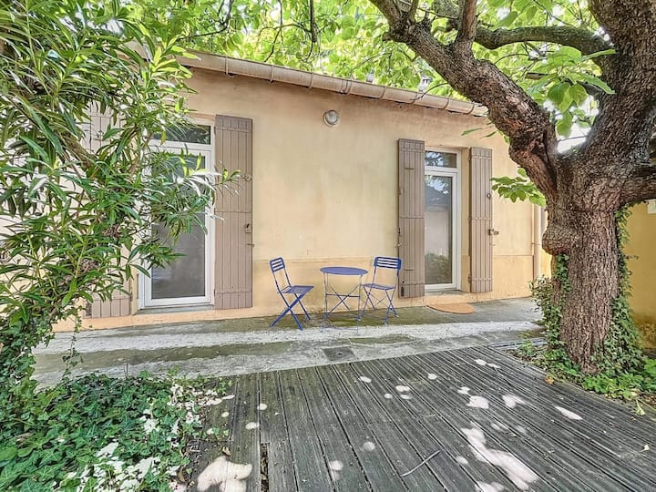 Joli Cocon / Extérieur Arboré - Avignon